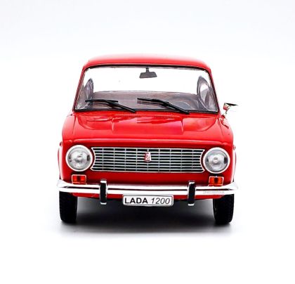 Метална кола LADA 1200 Red - 1970 Hachette ABACR903 | ПАТИЛАНЦИ